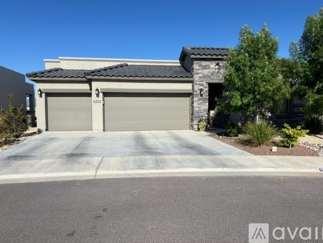 4 BR, 3 BA Apartment 6202 Bayberry Road, Las Cruces, NM 88012
