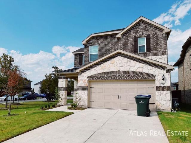 4 BR, 3 BA Apartment 741 Creekwater Lane, Garland, TX 75043