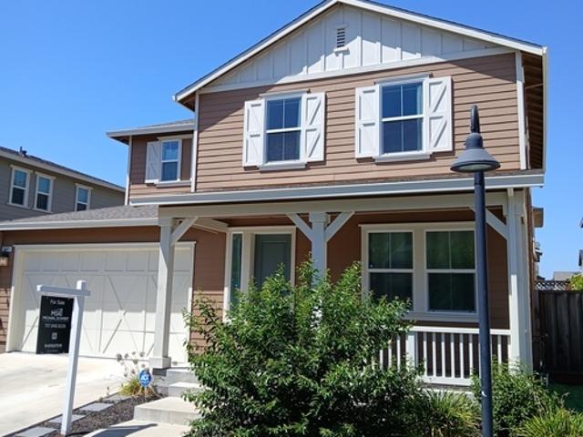 4 BR, 3 BA Apartment 7461 Walker Way, Rohnert Park, CA 94928