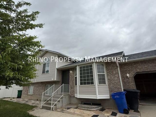 4 BR, 3 BA Apartment 7708 S Swordsman Cove, West Jordan, UT 84084