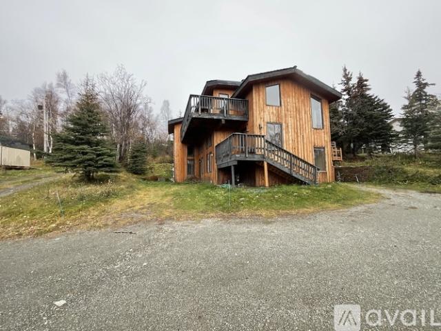 4 BR, 3 BA Apartment 7841 East 130th Avenue, Anchorage, AK 99516
