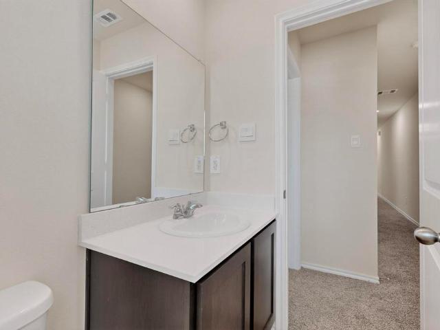 4 BR, 3 BA Apartment 7008 Vining Drive, Princeton, TX 75407