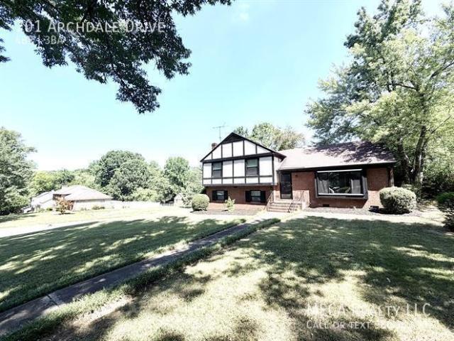4 BR, 3 BA Apartment 701 Archdale Drive, Charlotte, NC 28217