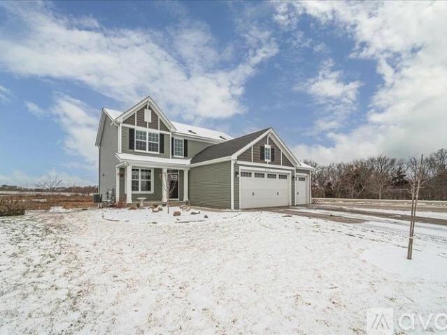 4 BR, 3 BA Apartment 7191 Ridge Creek Trail, Shakopee, MN 55379