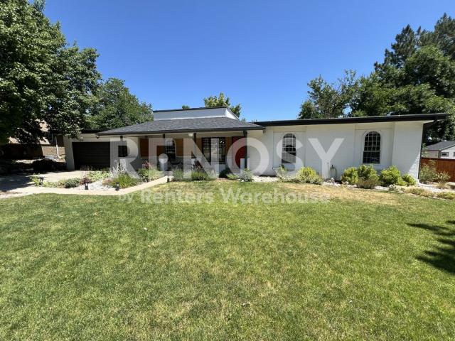 4 BR, 3 BA Apartment 7274 S Chase Way, Littleton, CO 80128