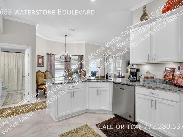 4 BR, 3 BA Apartment 8652 Waterstone Boulevard, Fort Pierce, FL 34951
