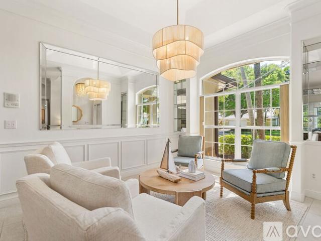 4 BR, 3 BA Apartment 8894 Lely Island Circle, Naples, FL 34113