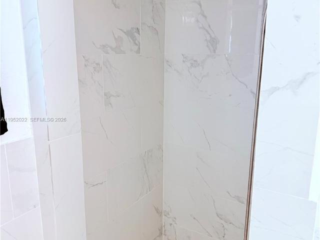 4 BR, 3 BA Apartment 824 Southwest 12th Court, Fort Lauderdale, FL 33315