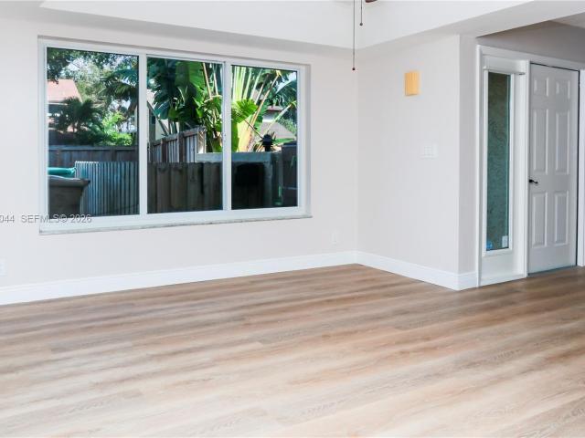 4 BR, 3 BA Apartment 8320 Southwest 39th Court, Davie, FL 33328