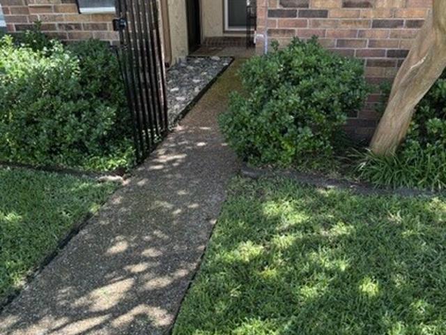 4 BR, 3 BA Apartment 9830 Bent Branch Lane, Dallas, TX 75243