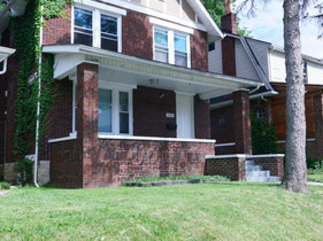 4 BR, 3 BA Apartment 988 Linwood Ave, Columbus, OH 43206