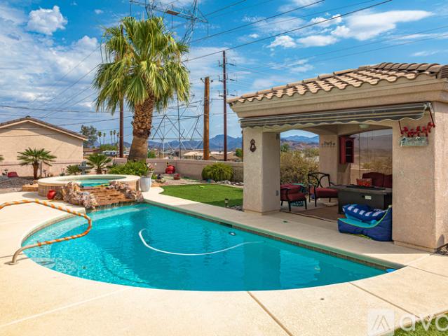 4 BR, 3 BA Apartment 911 Pueblo Dr, Lake Havasu City, AZ 86406