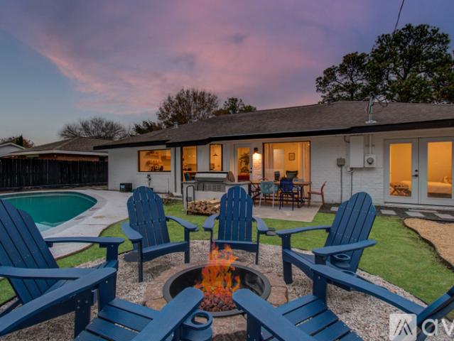 4 BR, 3 BA Apartment 9219 Kempwood Dr, Houston, TX 77080