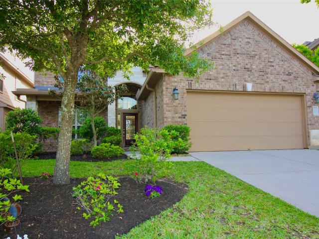 4 BR, 3 BA in Sterling Ridge