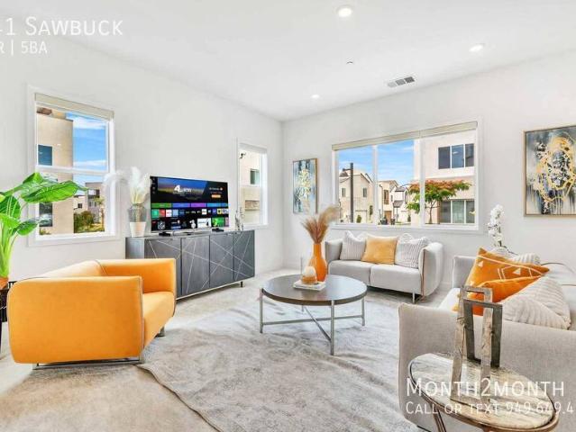 4 BR, 4.5 BA Apartment 141 Sawbuck, Irvine, CA 92618