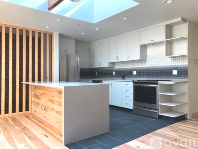 4 BR, 4.5 BA Apartment 163 Newbury St, Unit 2, Boston, MA 02116