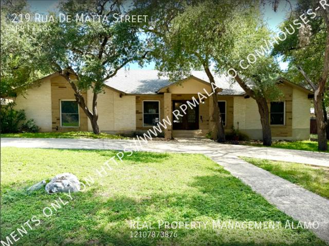 4 BR, 4.5 BA Apartment 219 Rua De Matta Street, San Antonio, TX 78232
