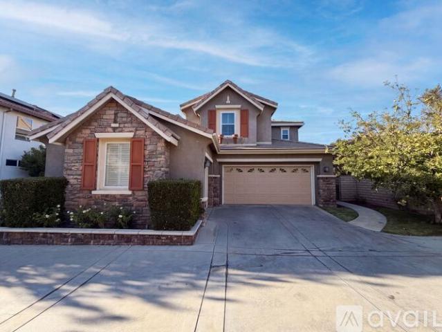 4 BR, 4.5 BA Apartment 25702 Chestnut Way, Stevenson Ranch, TX 91381