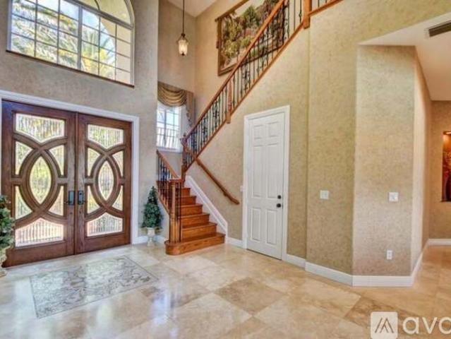 4 BR, 4.5 BA Apartment 3048 NE 7th Dr, Boca Raton, FL 33431