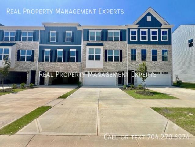 4 Br, 4 bath, Townhouse/Brownstone/RowHouse 1068 Bracken Hill Road