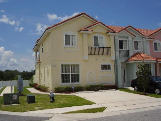 4 Br, 4 bath, Townhouse/Brownstone/RowHouse 1152 South Beach Circle
