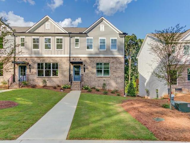4 Br, 4 bath, Townhouse/Brownstone/RowHouse 1290 Ainsworth Alley 1