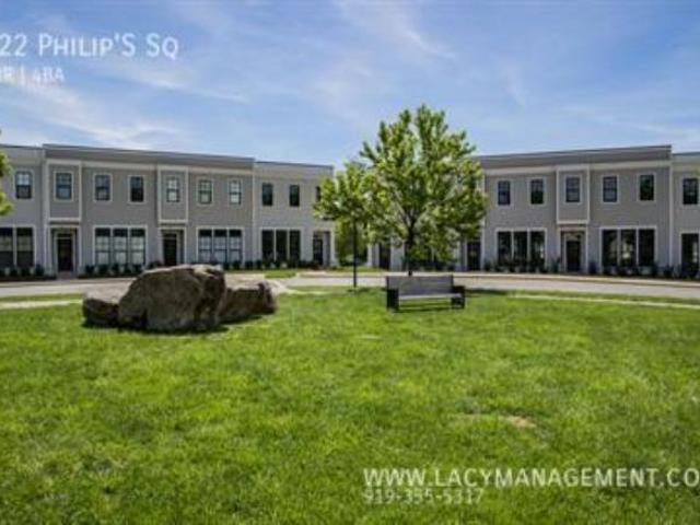 4 Br, 4 bath, Townhouse/Brownstone/RowHouse 122 Philip&apos s Sq
