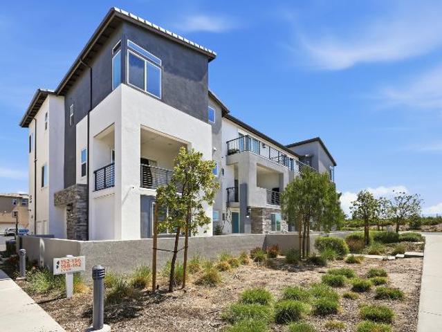 4 Br, 4 bath, Townhouse/Brownstone/RowHouse 148 Harrier