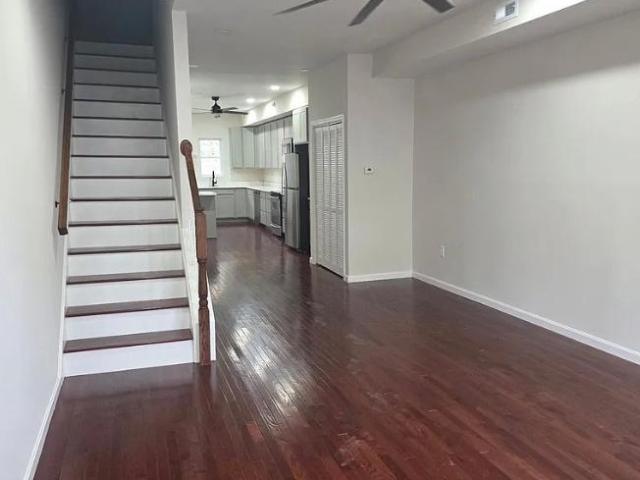 4 Br, 4 bath, Townhouse/Brownstone/RowHouse 1511 E Lafayette Ave