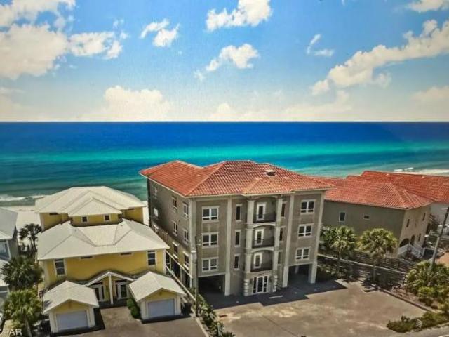 4 Br, 4 bath, Townhouse/Brownstone/RowHouse 21523 Front Beach Rd