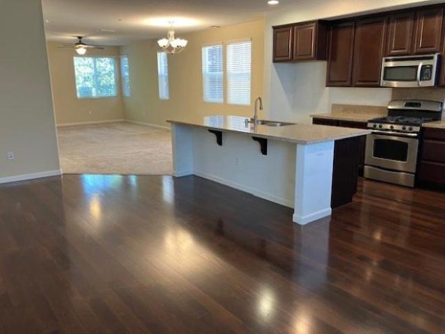 4 Br, 4 bath, Townhouse/Brownstone/RowHouse 2174 Morrow St