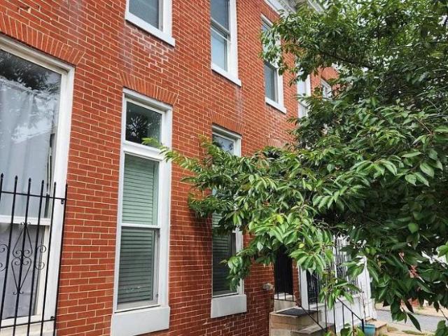 4 Br, 4 bath, Townhouse/Brownstone/RowHouse 2112 E Fayette Street