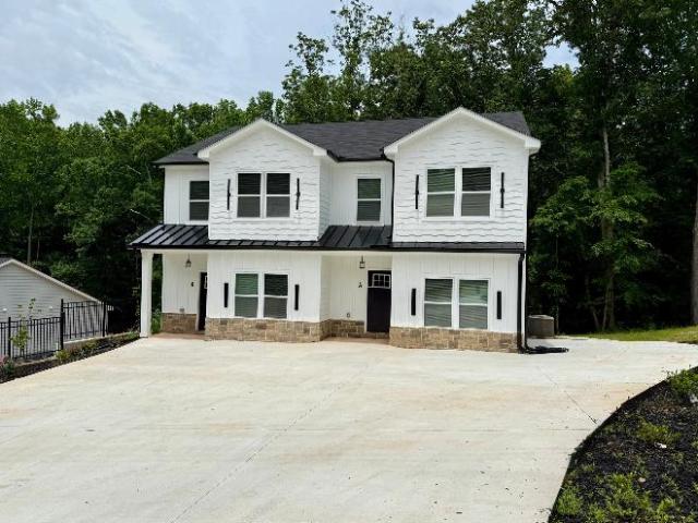 4 Br, 4 bath, Townhouse/Brownstone/RowHouse 224 Brad St