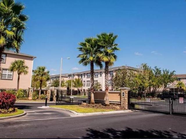 4 Br, 4 bath, Townhouse/Brownstone/RowHouse 2564 Middleton Grove Dr