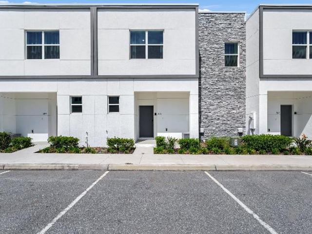 4 Br, 4 bath, Townhouse/Brownstone/RowHouse 340 Famagusta Dr