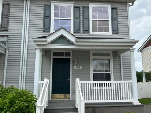 4 Br, 4 bath, Townhouse/Brownstone/RowHouse 409 Gandy Dancer Ct