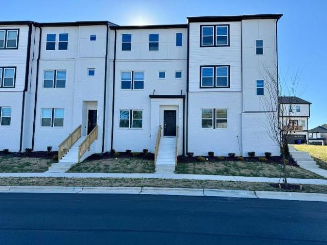 4 Br, 4 bath, Townhouse/Brownstone/RowHouse 430 Sustainable Way