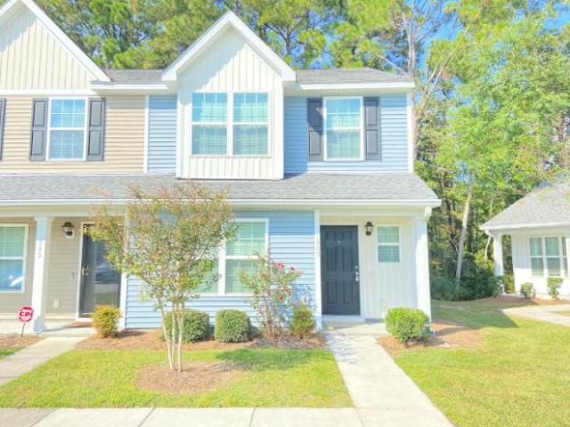 4 Br, 4 bath, Townhouse/Brownstone/RowHouse 467 Truman Dr