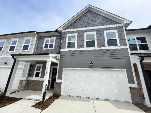 4 Br, 4 bath, Townhouse/Brownstone/RowHouse 704 Toulouse Ct