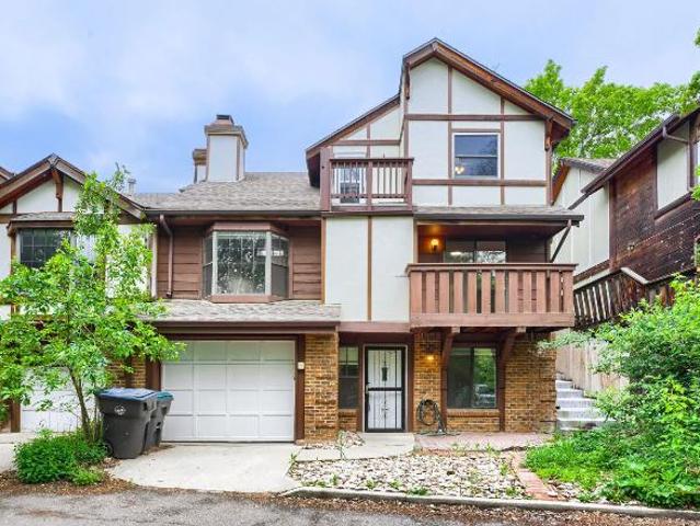 4 Br, 4 bath, Townhouse/Brownstone/RowHouse 711 20th Street