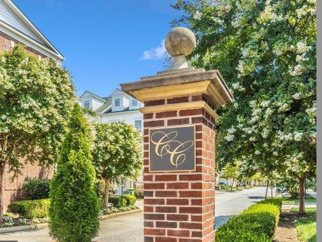 4 Br, 4 bath, Townhouse/Brownstone/RowHouse 819 Ramsay Street