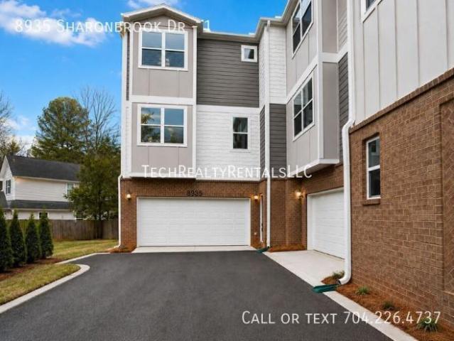 4 Br, 4 bath, Townhouse/Brownstone/RowHouse 8935 Sharonbrook Dr