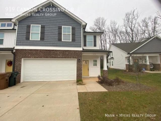 4 Br, 4 bath, Townhouse/Brownstone/RowHouse 919 Cannon Crossing Cir