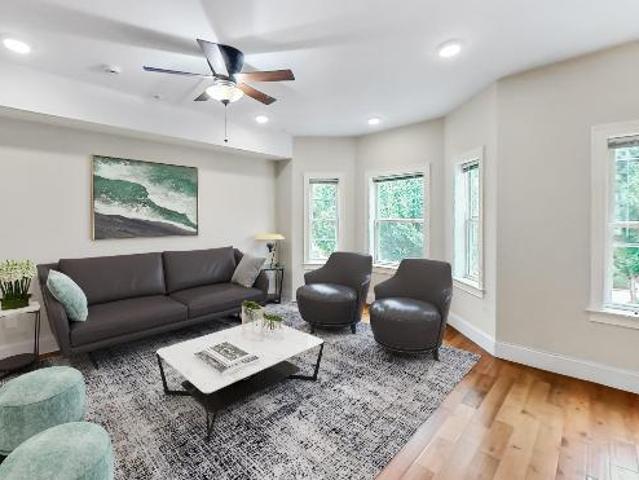 4 Br, 4 bath, Apartment 21 Caldwell Street