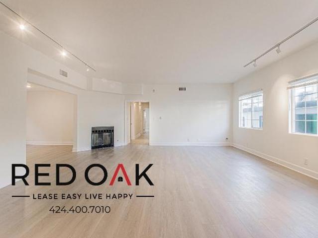4 Br, 4 bath, Condo 317 S Hamel Rd