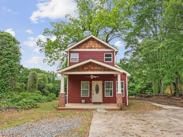 4 Br, 4 bath, Single Family 1409 Bridges Avenue SW