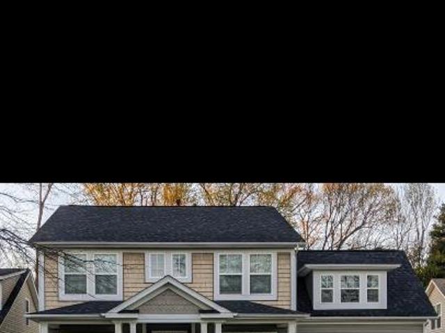 4 Br, 4 bath, Single Family 14613 Colonial Park Dr