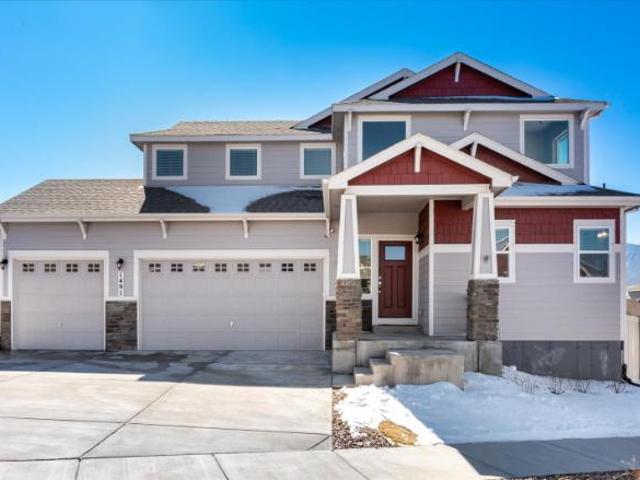 4 Br, 4 bath, Single Family 1491 Grand Overlook St