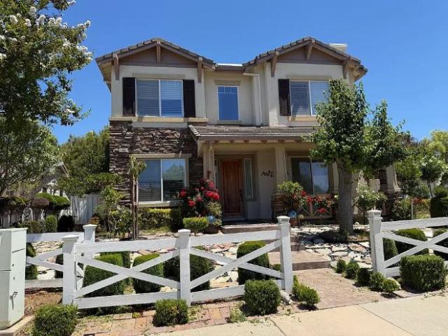 4 Br, 4 bath, Single Family 1682 Prima Dr