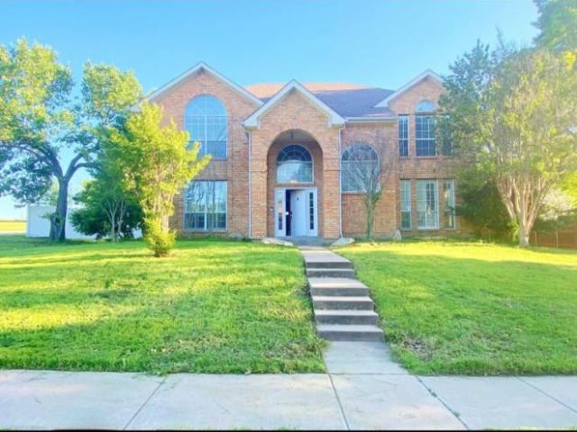 4 Br, 4 bath, Single Family 1700 Shiprock Drive